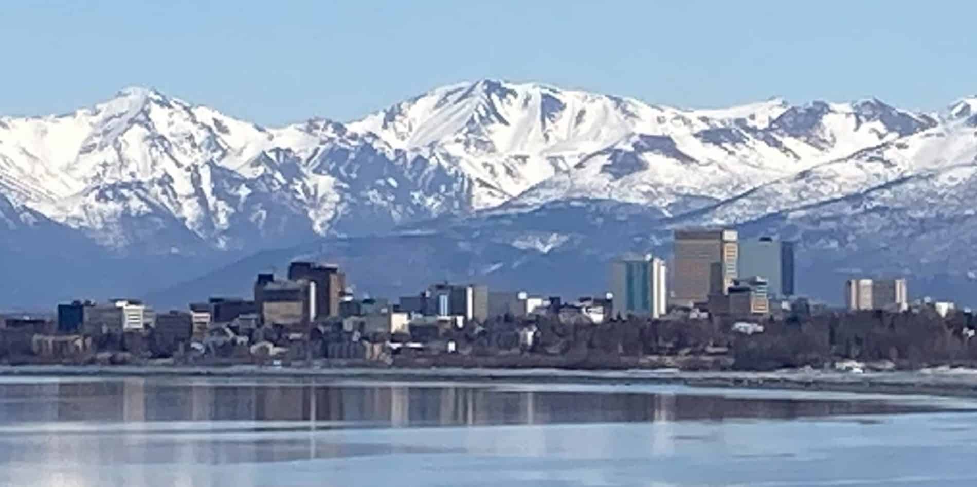 Alaskan Tour Information Center - Alaskan Tour Guides